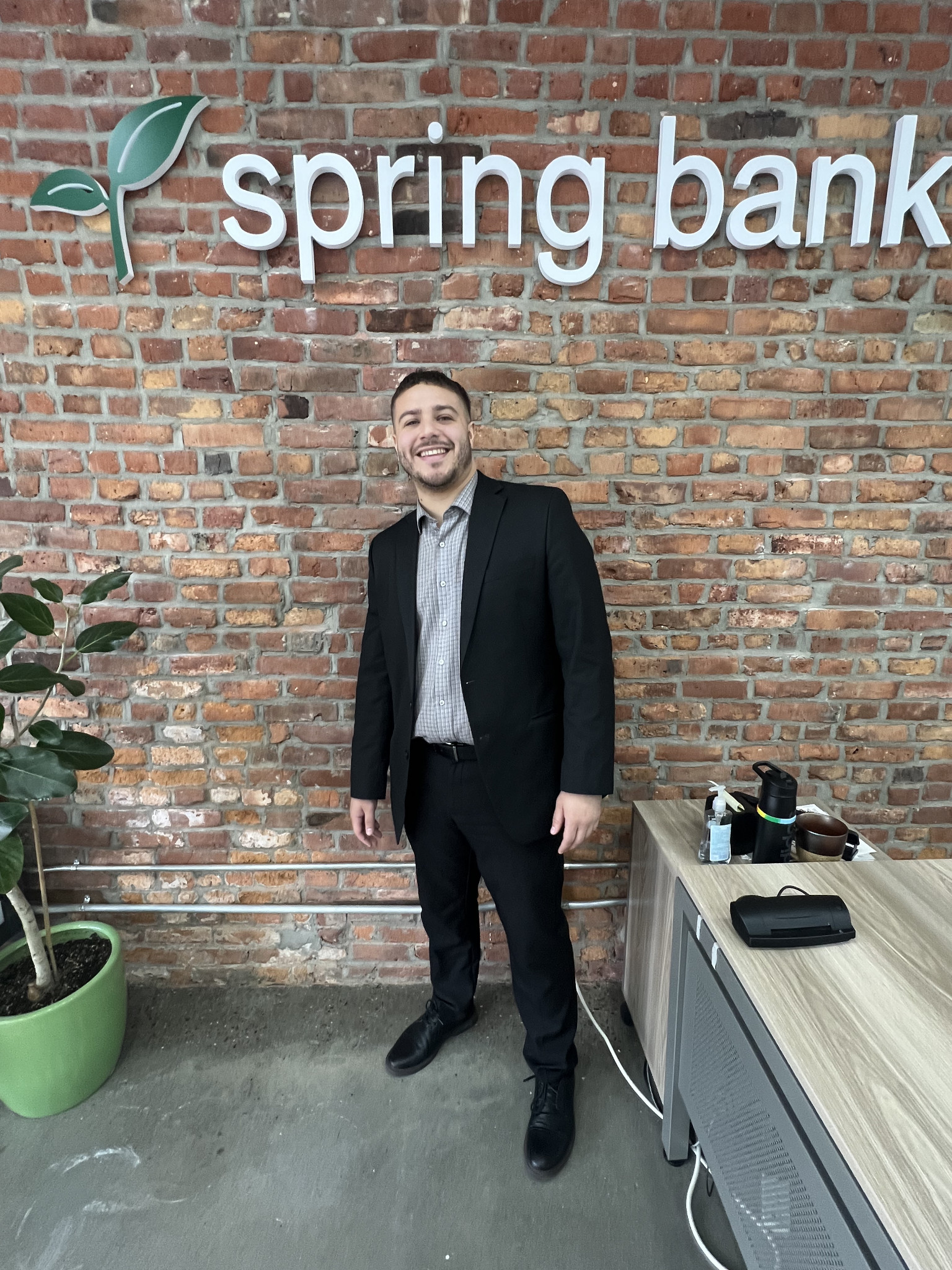 Your Mission-Driven New York Banking Partner: Meet Israel Santana, Red ...